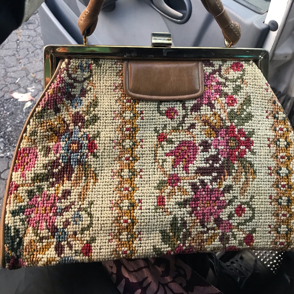 Vintage Needlepoint Purse Handbag - Gem
